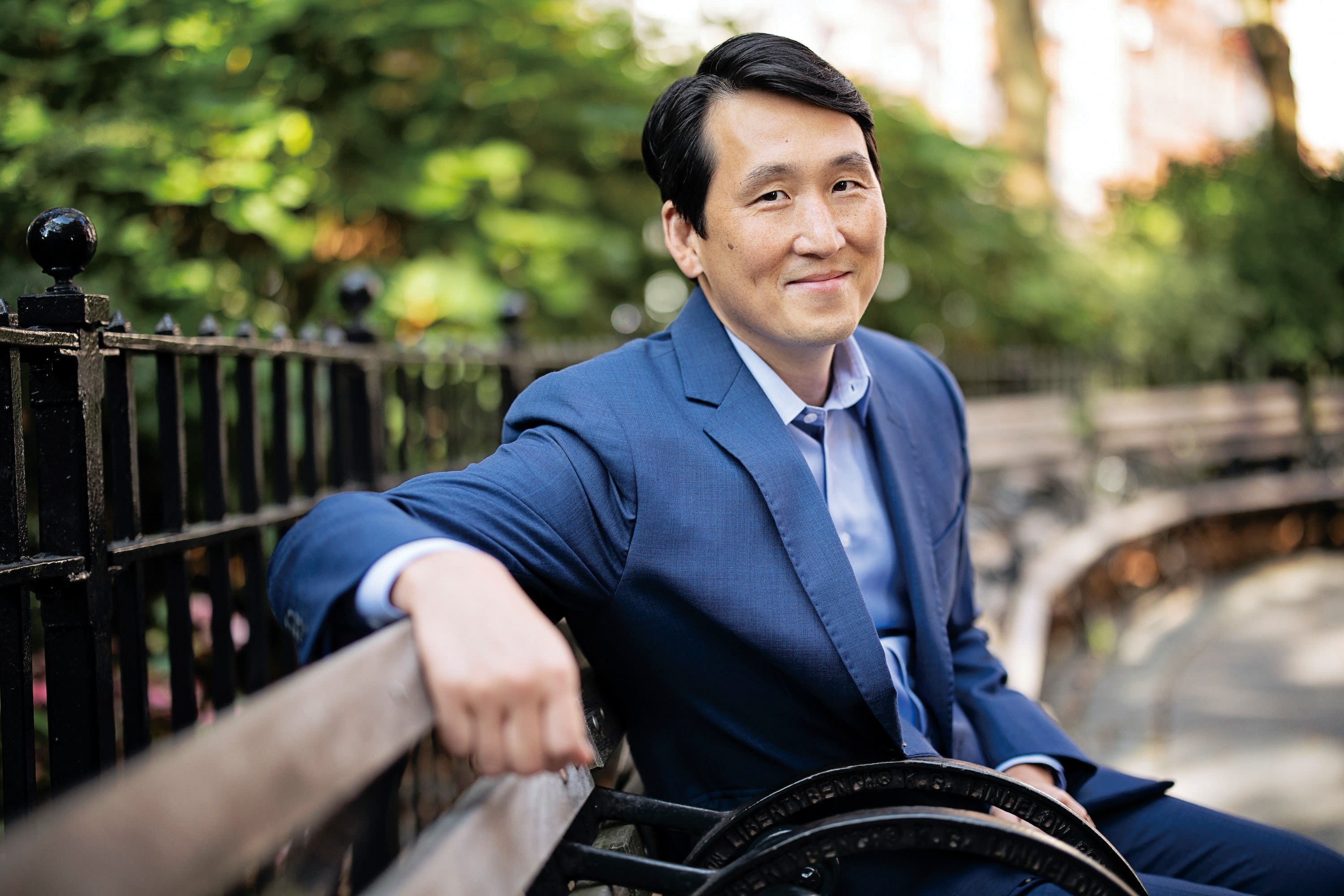 Global leaders reshaping their fields (3) red helicopter founder James Rhee